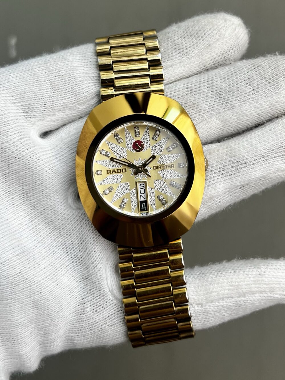 RADO DiaStar 041 Red Dial | Daim Traders